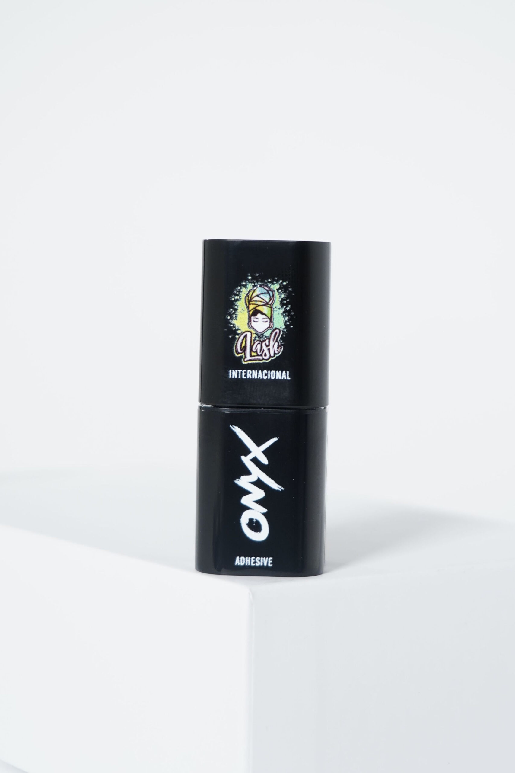 Onyx Adhesive – Lash Internacional